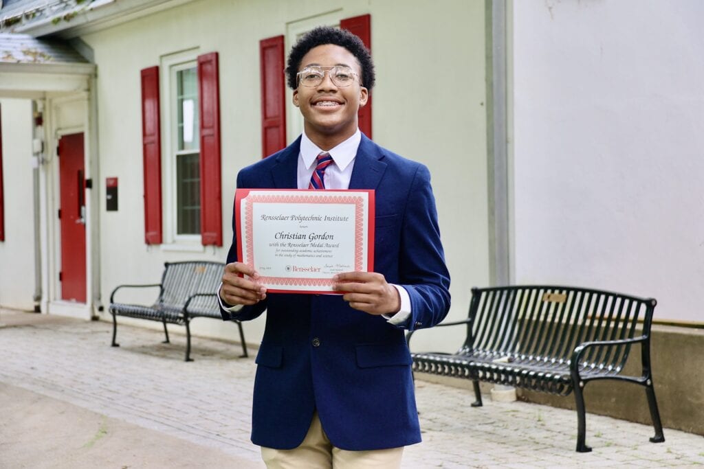 Student Awarded Major College Scholarship - Kingswood Oxford